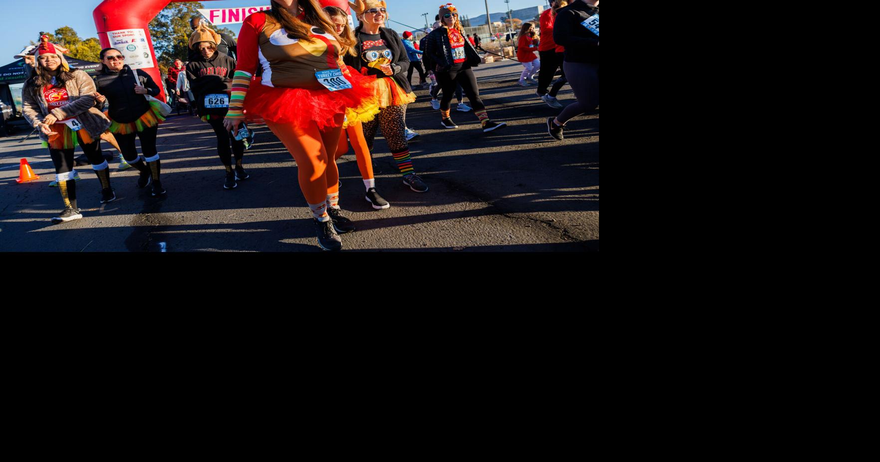Nearly 1,500 people take a running start into Thanksgiving at Napa’s ...