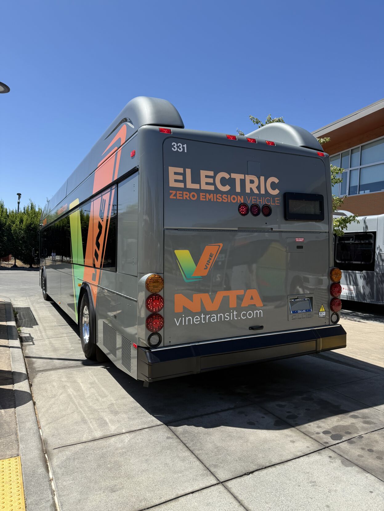 Napa's Vine Transit adds electric buses | News | napavalleyregister.com