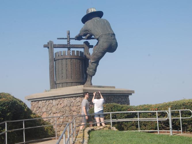 Napa's Grape Crusher statue an icon at age 30 | News ...