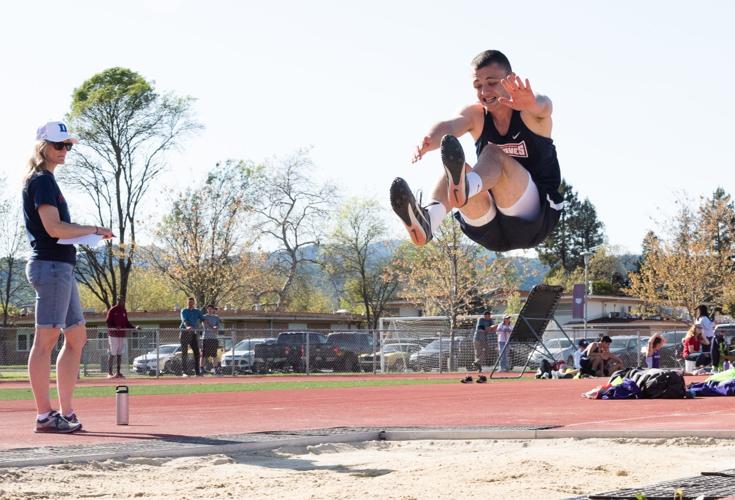 Prep Report: Justin-Siena track and field team sweeps Petaluma on ...