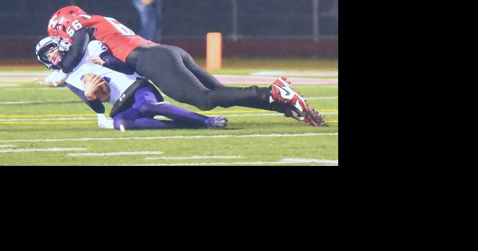 St. Helena football tops Fort Bragg 16-6 stays in title hunt | Sports ...