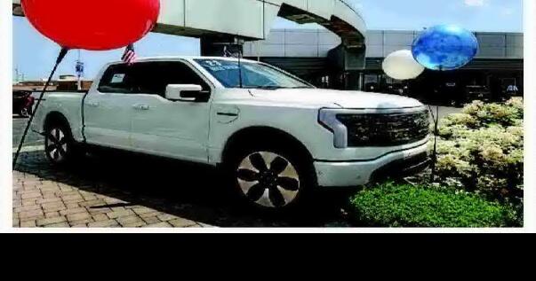 Traditional automakers behind on EVs