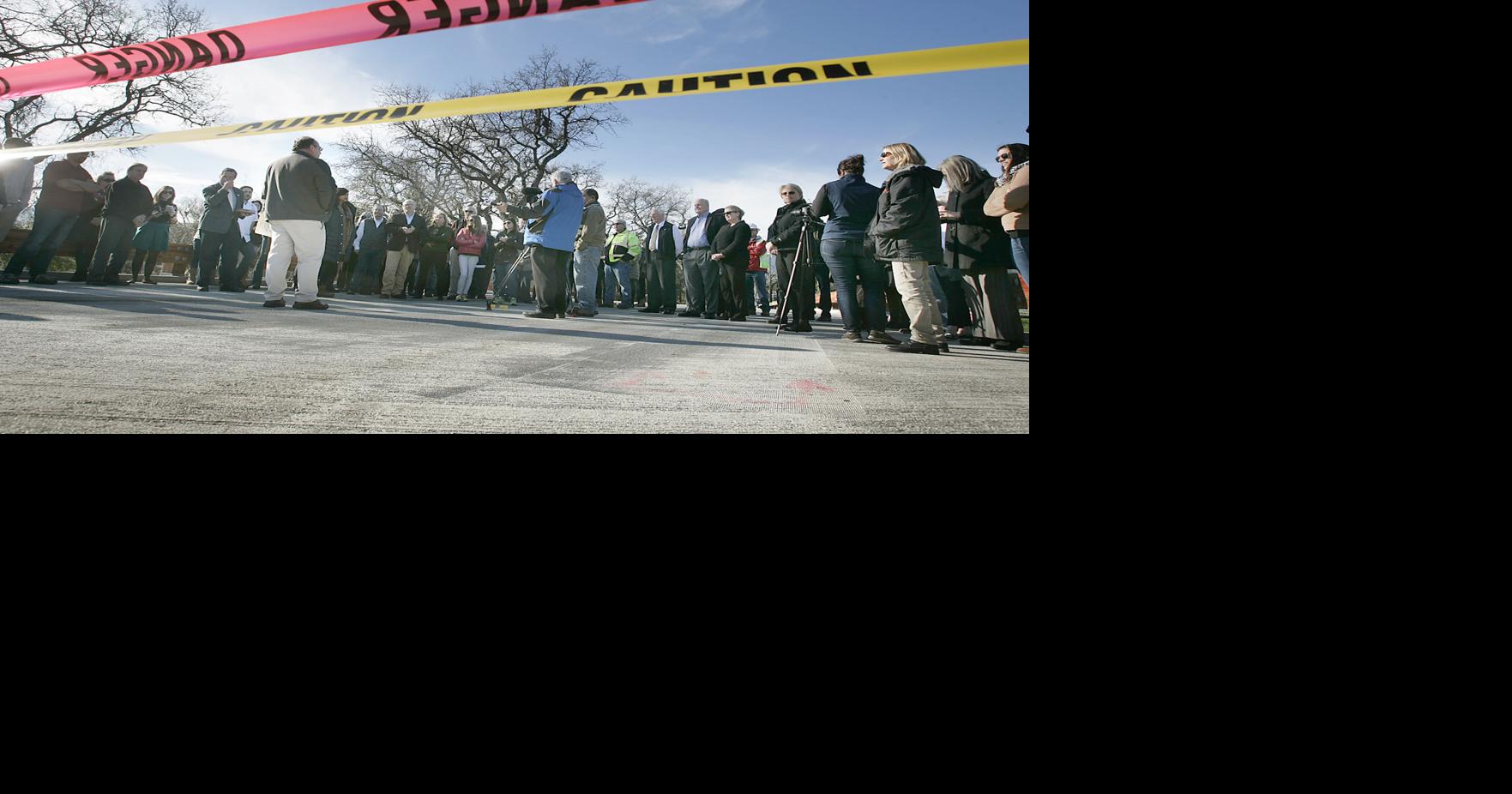 New Oakville bridge restores cross-valley link