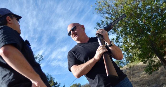 Mike Thompson, Mark Kelly take aim for gun control | News ...