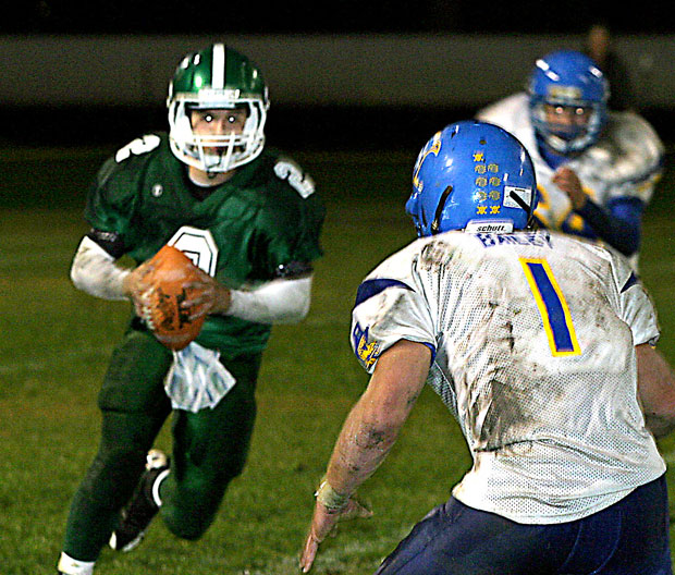 Wildcat quarterback Fernandez nominated for Old Spice Player of the ...