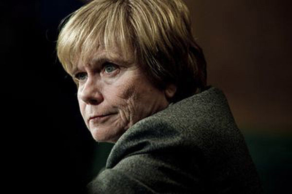 Wells Fargo names Betsy Duke as highest-ranking woman in U.S. banking