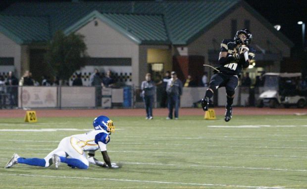 Wolves give up early 11-point lead in loss to Benicia