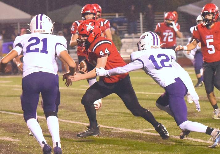 St. Helena football tops Fort Bragg 16-6 stays in title hunt | Sports ...