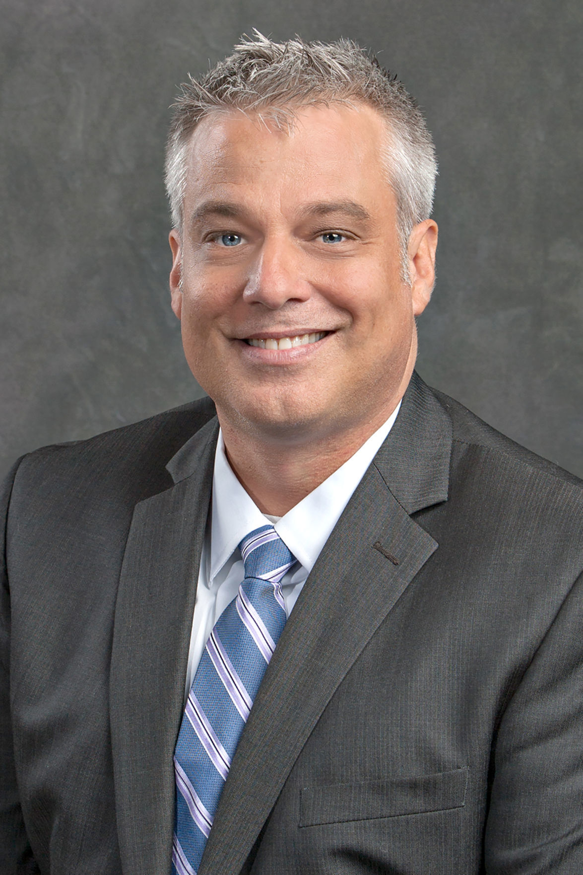 Biz Buzz: Aaron Lockhart receives Edward Jones awards | Business ...