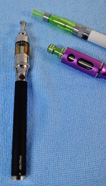 E-cig entrepreneur hopes to blow away tobacco cigarettes | Business ...