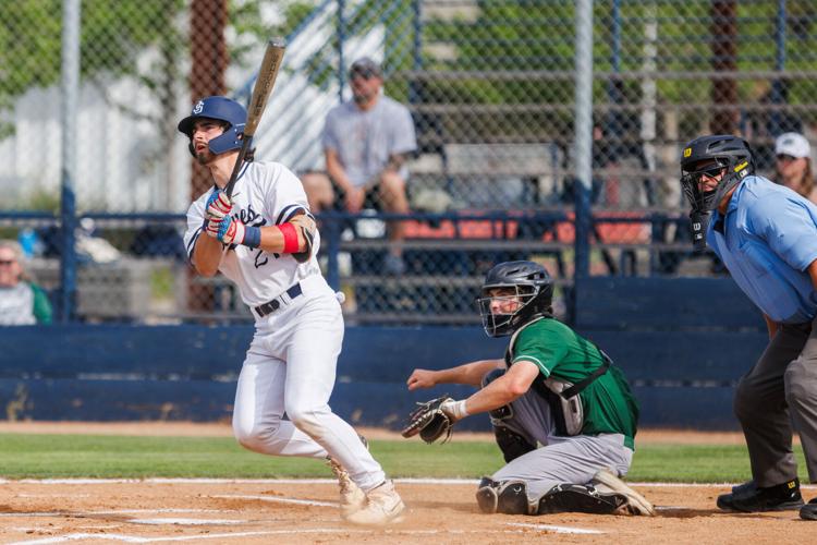 Justin-Siena's Messenger 1-hits Casa Grande in baseball, 3-0 | High ...