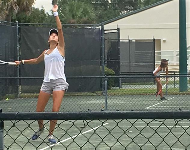 Zamarripa sisters make pro tennis debut | | napavalleyregister.com