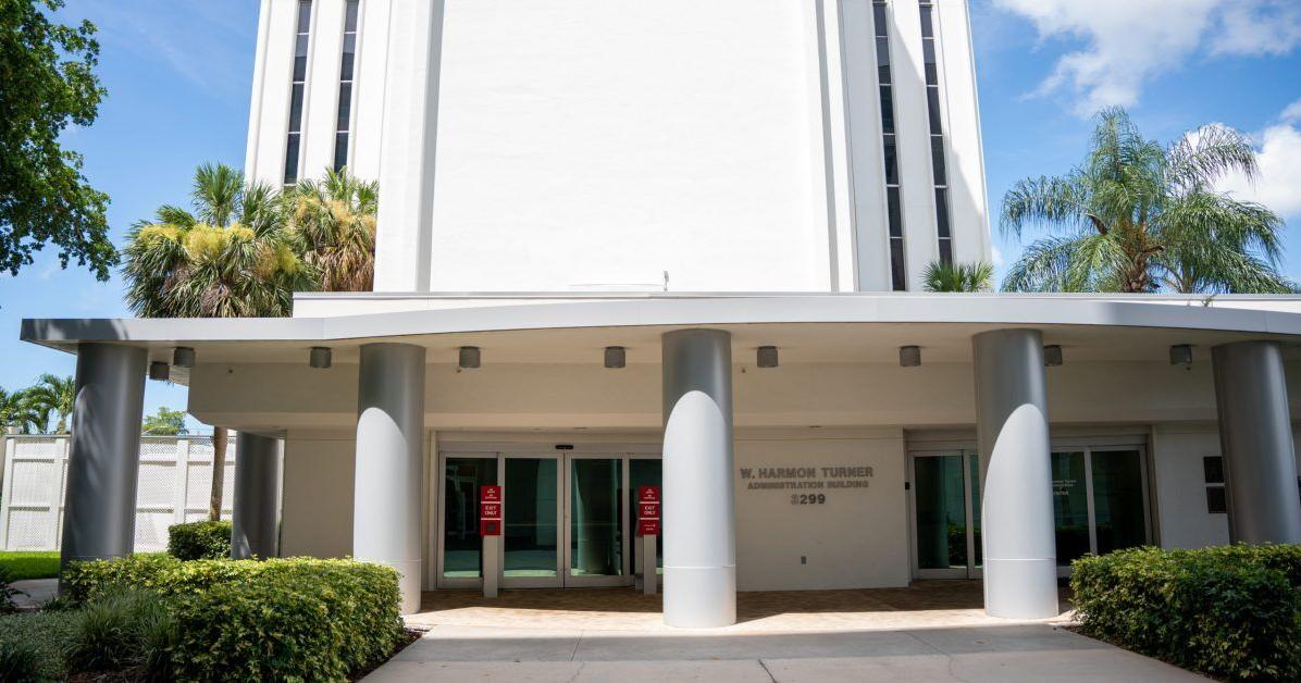 Collier commissioners reject group’s controversial resolution | Local ...