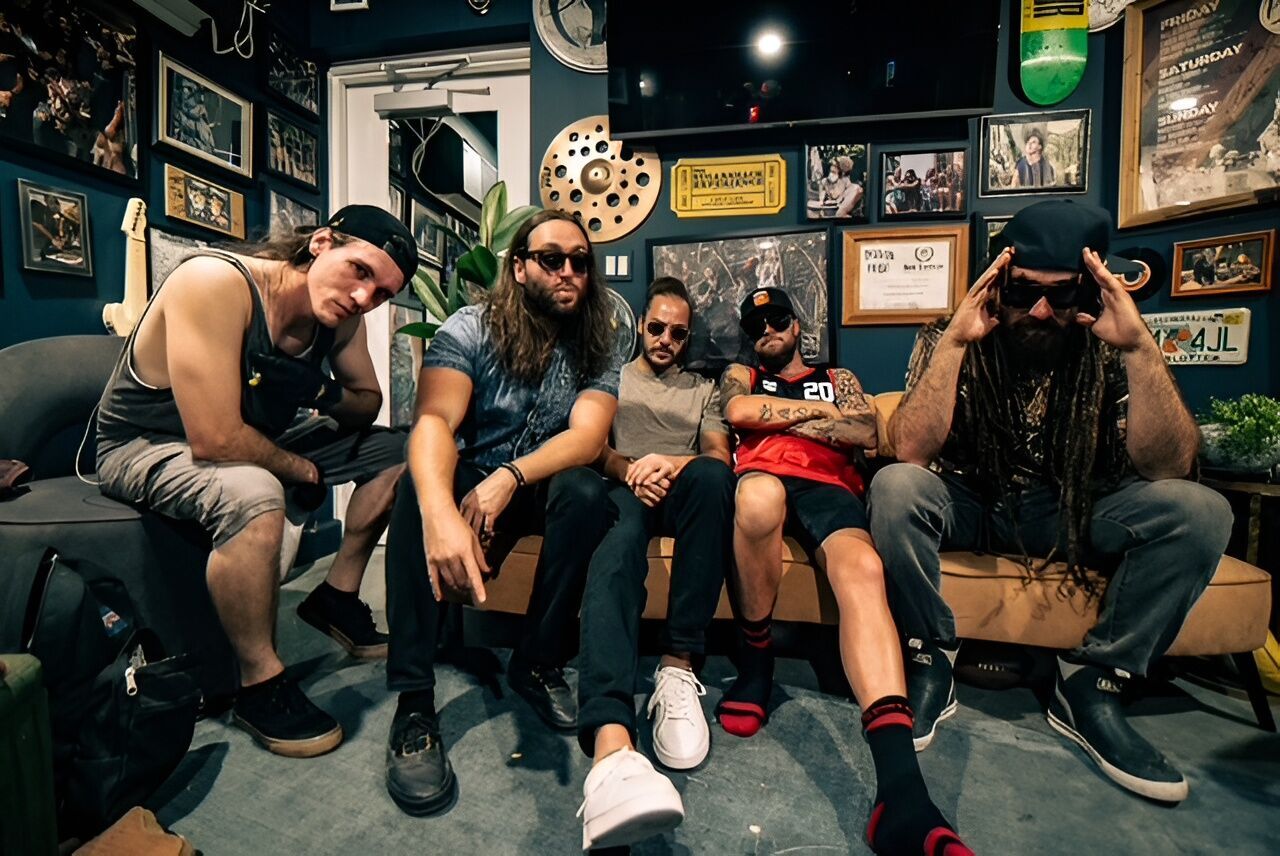 Collier County music scene buzzes Rock Republic & West Wave | Arts ...