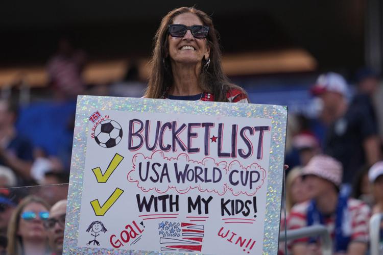 Roaring crowds in stars and stripes show up for the US team, and soccer ...