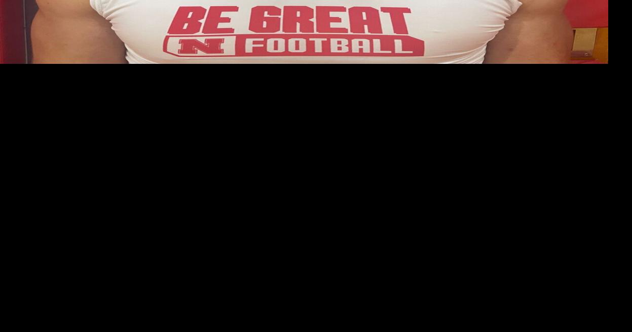 ANTHONY EAKIN 2024-25 FOOTBALL HEADSHOT | | ncnewsonline.com