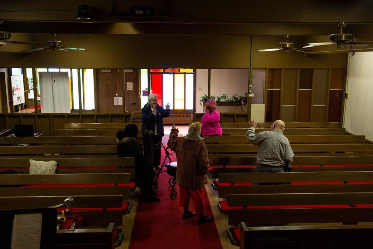 Deaf people of faith see changing array of spiritual homes | Lifestyles ...