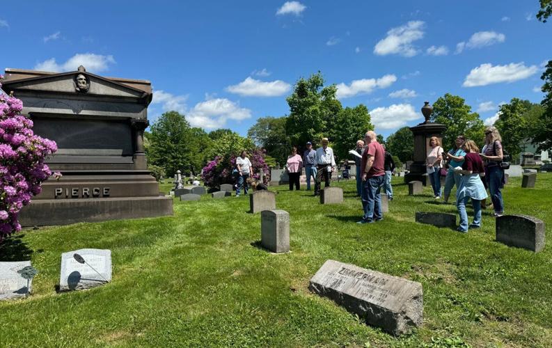 Sharpsville history comes alive with cemetery tour | Lifestyles ...