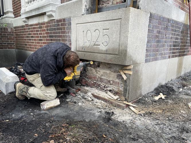Lincoln High School time capsule opened | Local News | ncnewsonline.com
