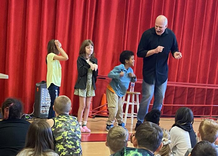 Storyteller, free books promote reading at Lockley | Local News ...