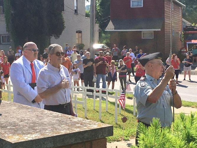 Mahoningtown marks holiday at remodeled hall | Local News ...