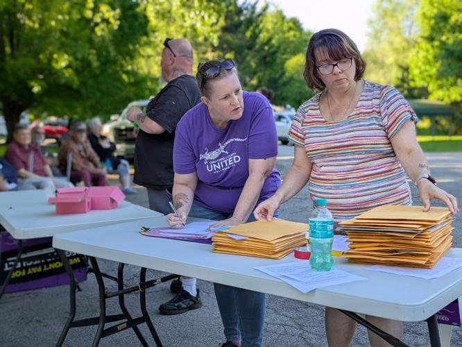 Crawford County mobile home residents sign leases 'under duress' | Don ...