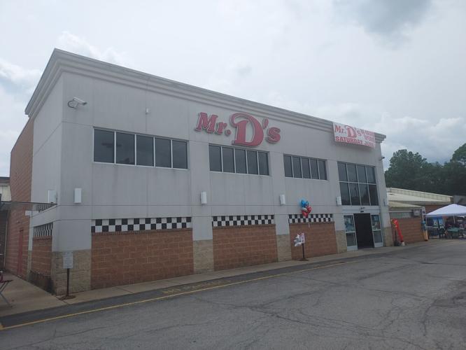 Mr. D's celebrates grand reopening | Don't Miss This | ncnewsonline.com