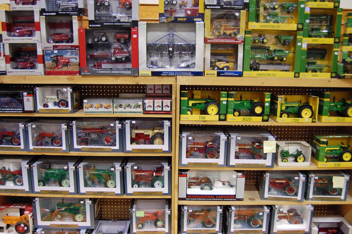 Laurel FFA harvests success from first toy tractor show | News ...