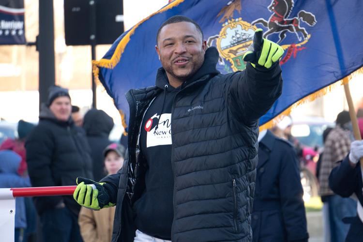 New Castle has holiday spirit through parade and celebration | Local ...