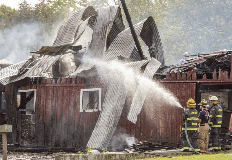 Fire destroys Amish barn in Mercer County | Local News | ncnewsonline.com