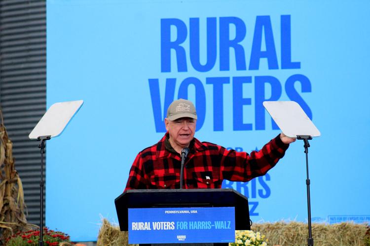 Walz's visit to red Lawrence County a welcome for local Dems | Election ...