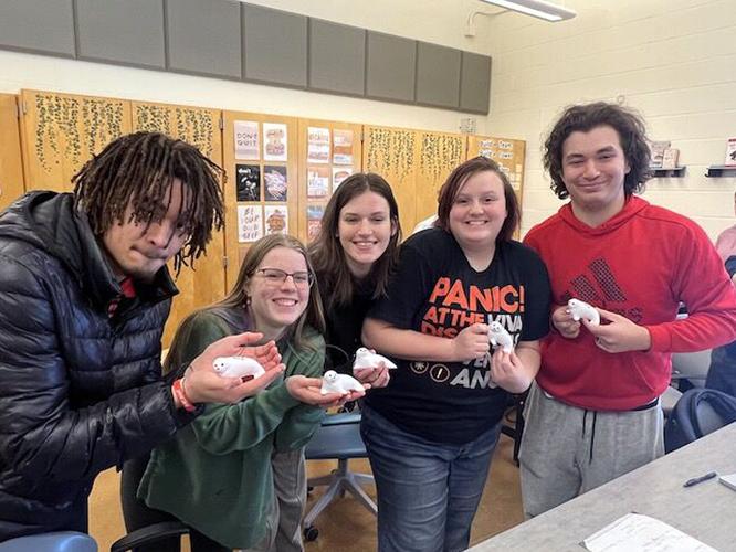 Union seniors DeRaleau, Murdock find entrepreneurial spirit at academy ...