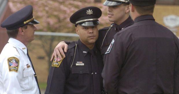 Photo Gallery, Story: Paying respects to fallen Shenango officer ...