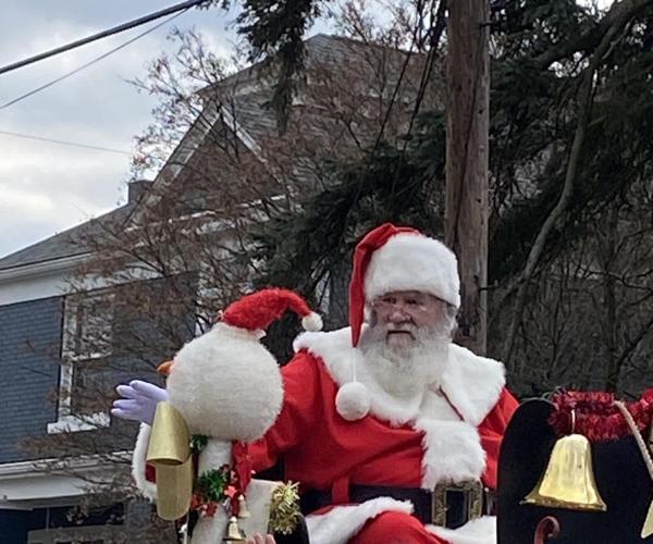 Gilkey does more than embody St. Nick | Local News | ncnewsonline.com