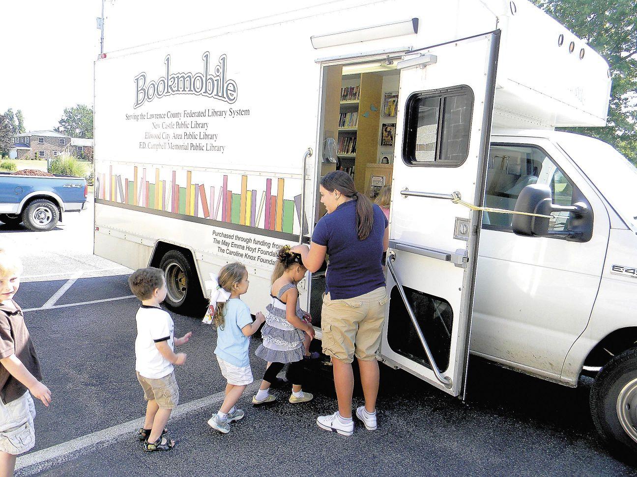 Bookmobile offers services from the road | Lifestyles | ncnewsonline.com
