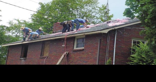 Amish helping to rebuild couple’s home | News | ncnewsonline.com