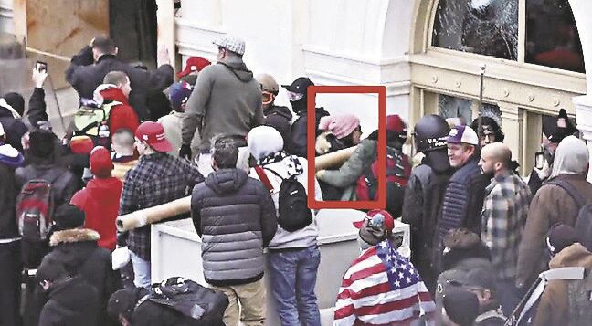 UPDATE: 'Bullhorn Lady' taken into custody at New Castle FBI office ...