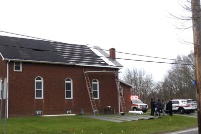 Amish worker hurt in fall from church roof | Local News | ncnewsonline.com