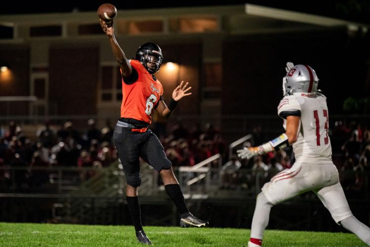 Neshannock loses on road to Sharon | Sports | ncnewsonline.com