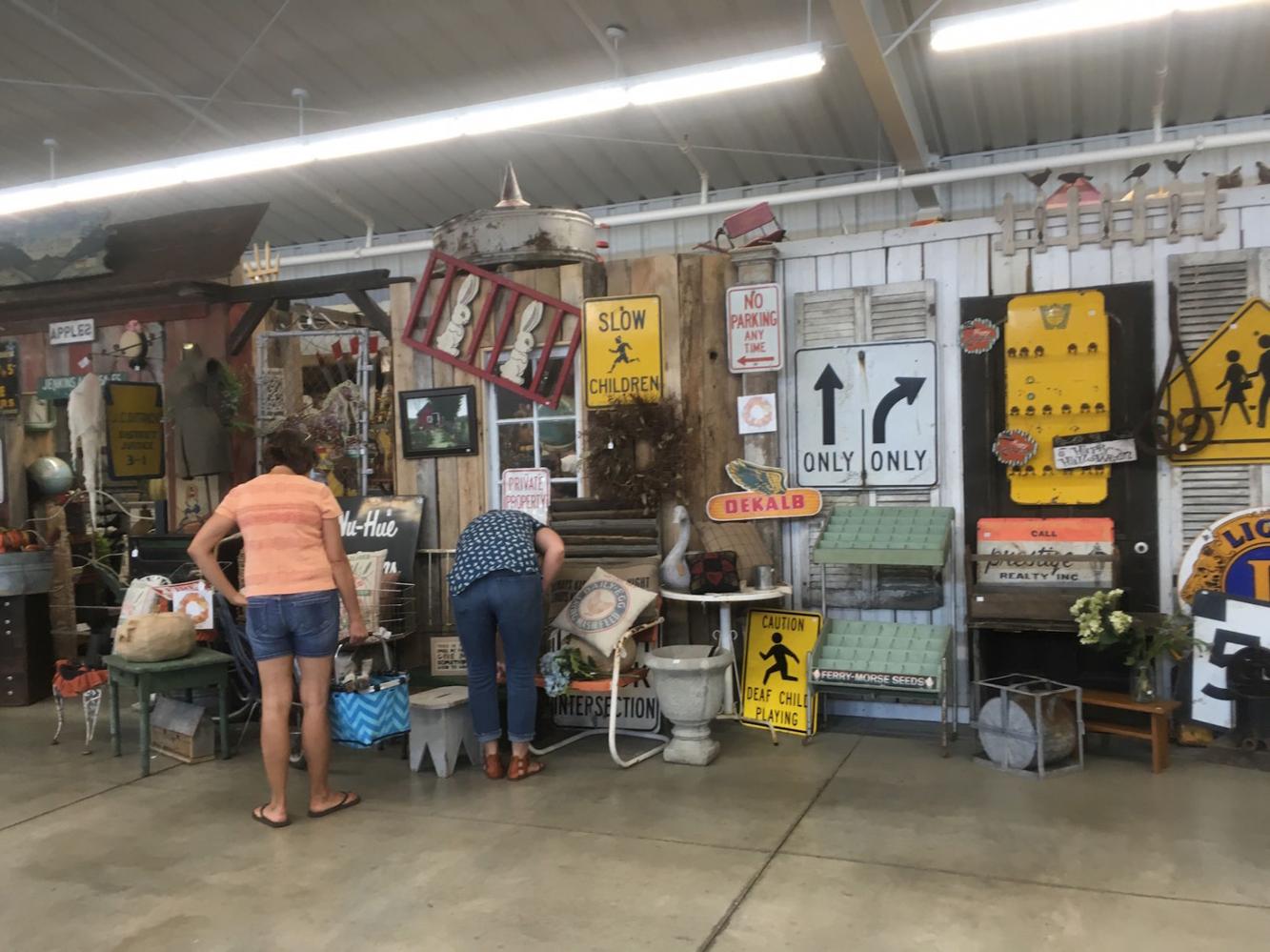 WATCH VIDEO: Hartville Marketplace — a fun experience year 'round ...