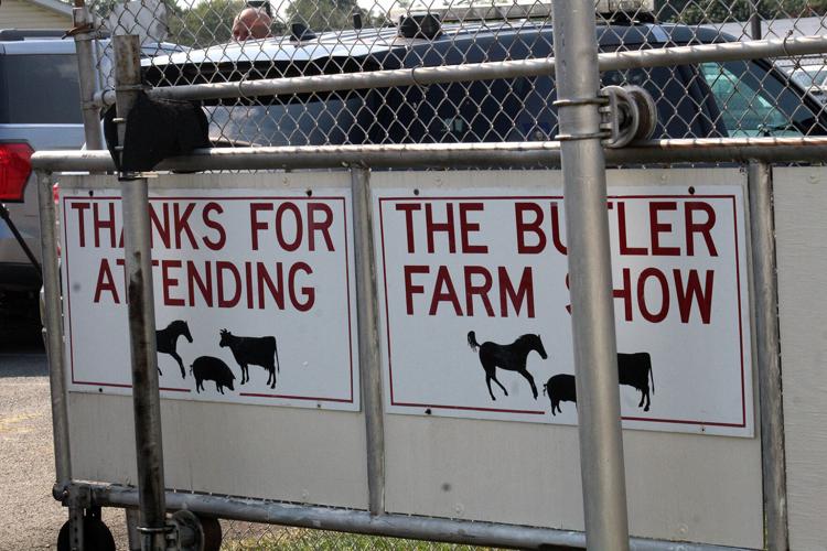 Republicans expect Melania, Vance, better security at Saturday rally ...