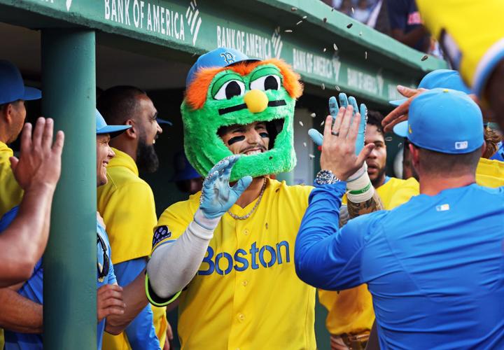 Rafaela’s clutch single sends the Red Sox to a 6-3 victory over the ...