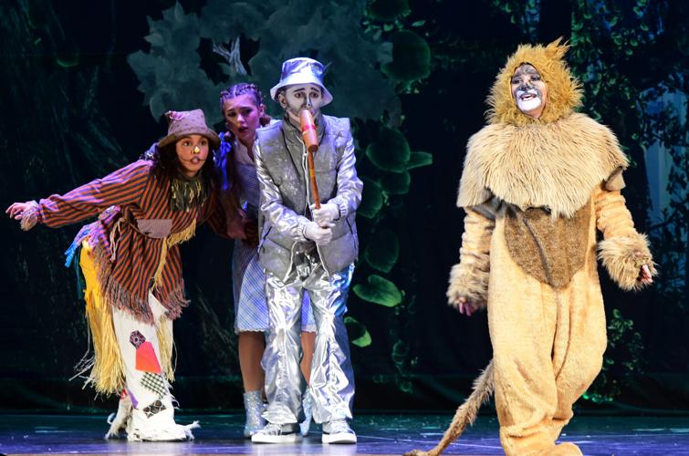 Laurel 'Eases On Down the Road' with 'The Wiz' | Local News ...