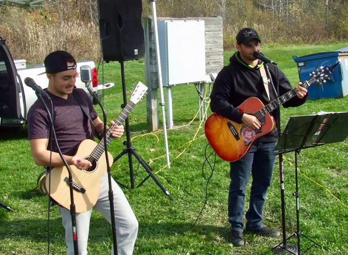 Touch a Truck draws crowd to Shenango park | News | ncnewsonline.com