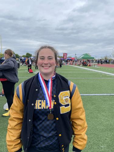 SATURDAY'S HIGH SCHOOL TRACK AND FIELD ROUNDUP: Laurel's Geiwitz wins ...