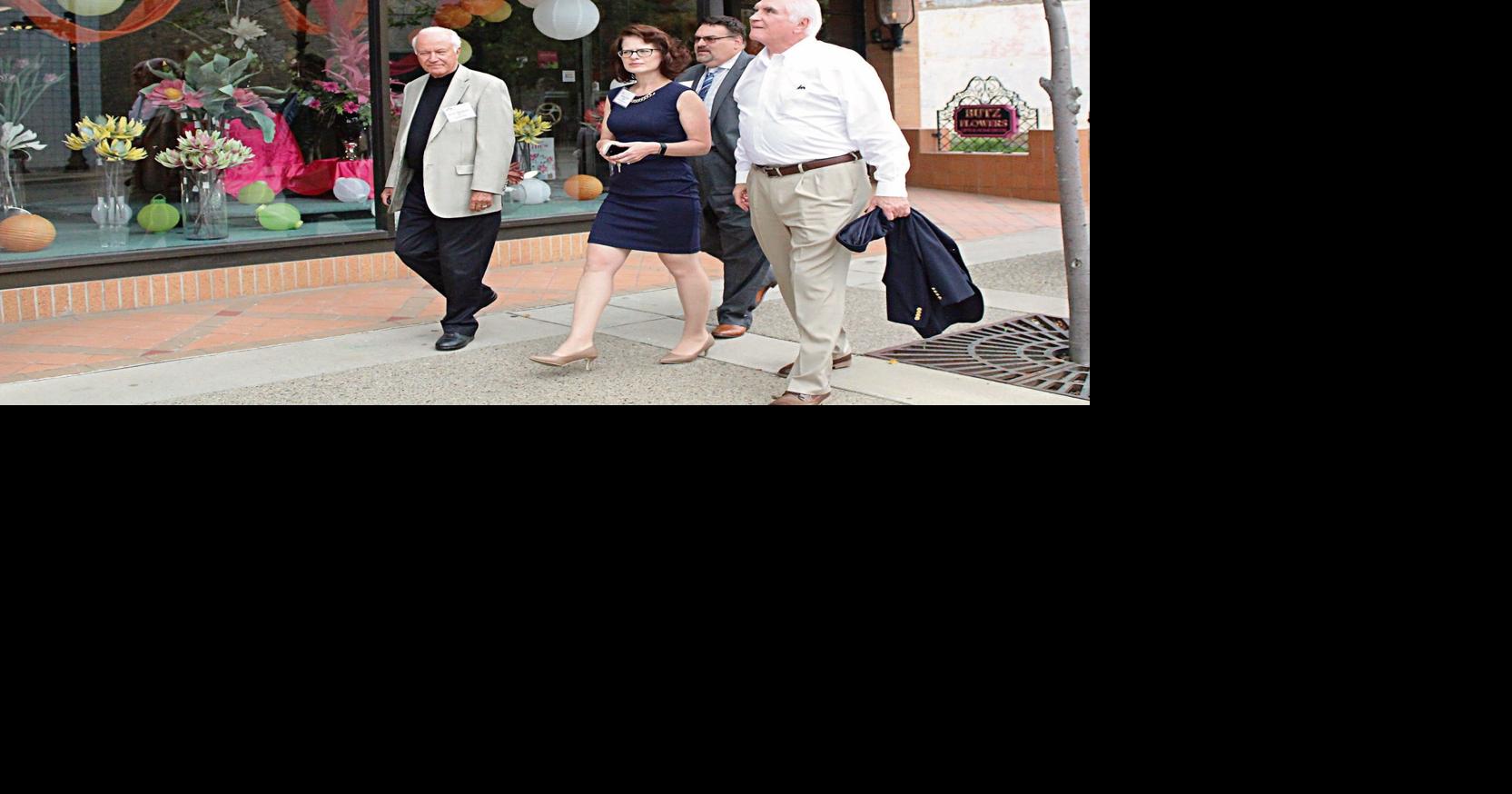 VIDEO: Kelly encourages local officials on downtown tour | News ...