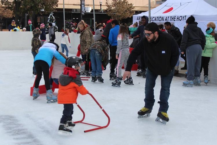 North Street pole ice skating rink opens | Local News | ncnewsonline.com