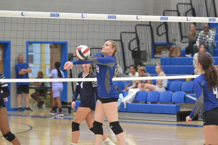 Union volleyball shuts out Rochester | Sports | ncnewsonline.com