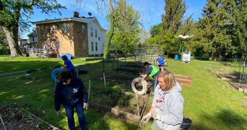 Saturday spring cleaning | Lifestyles | ncnewsonline.com
