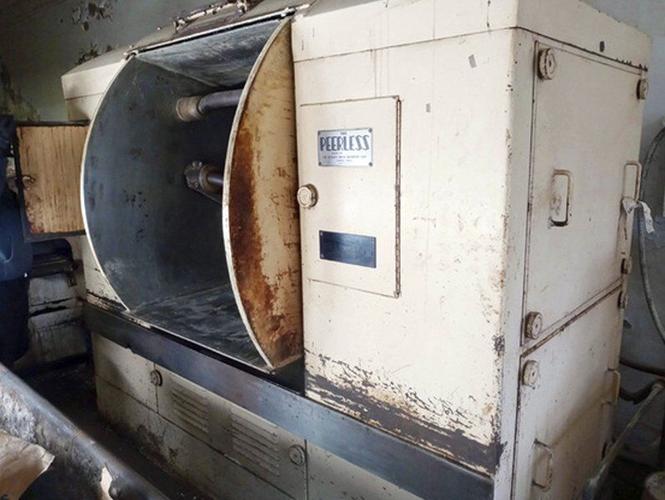 Bakery auction stirs up memories | Local News | ncnewsonline.com